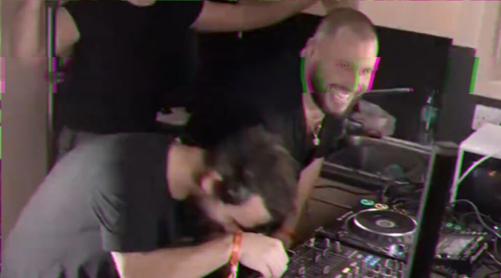 Is this the weirdest apology dance music has seen in a while? Sammy ...